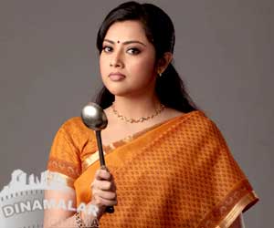 மீண்டும் வந்தார் மீனா - Meena back in action