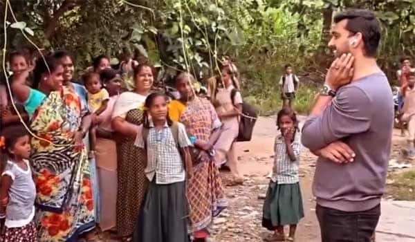 சூட்டிங் ஸ்பாட்டில் அர்னவை சந்தித்த பெண் ரசிகைகள்! கடுப்பாகி கழுவி ...