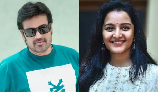 ரயிலில் விழப்போன மஞ்சு வாரியர் : காப்பாற்றிய மனோஜ் கே.ஜெயன் - Manju ...