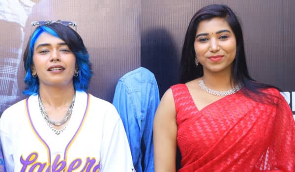 பேய் கதையில் இரண்டு நாயகிகள் - Two heroines in a ghost story