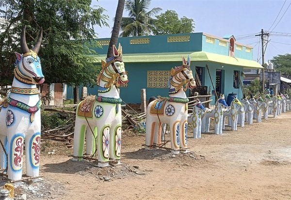 புரவி எடுப்பு திருவிழா