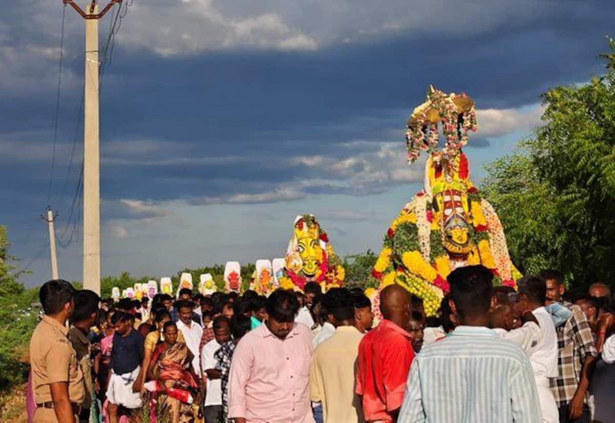 குதிரை எடுப்பு திருவிழா